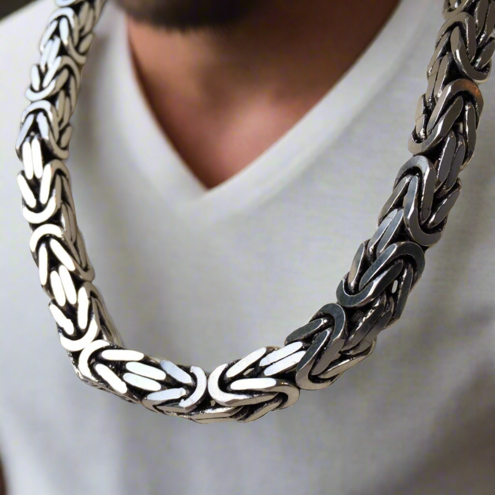Heavy Weight Sterling Byzantine Chain 24" – CUBAN