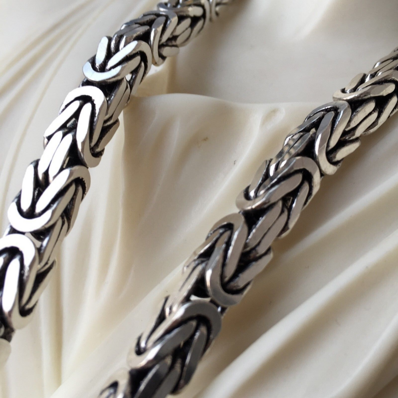 Heavy Weight Sterling Byzantine Chain 24" – CUBAN